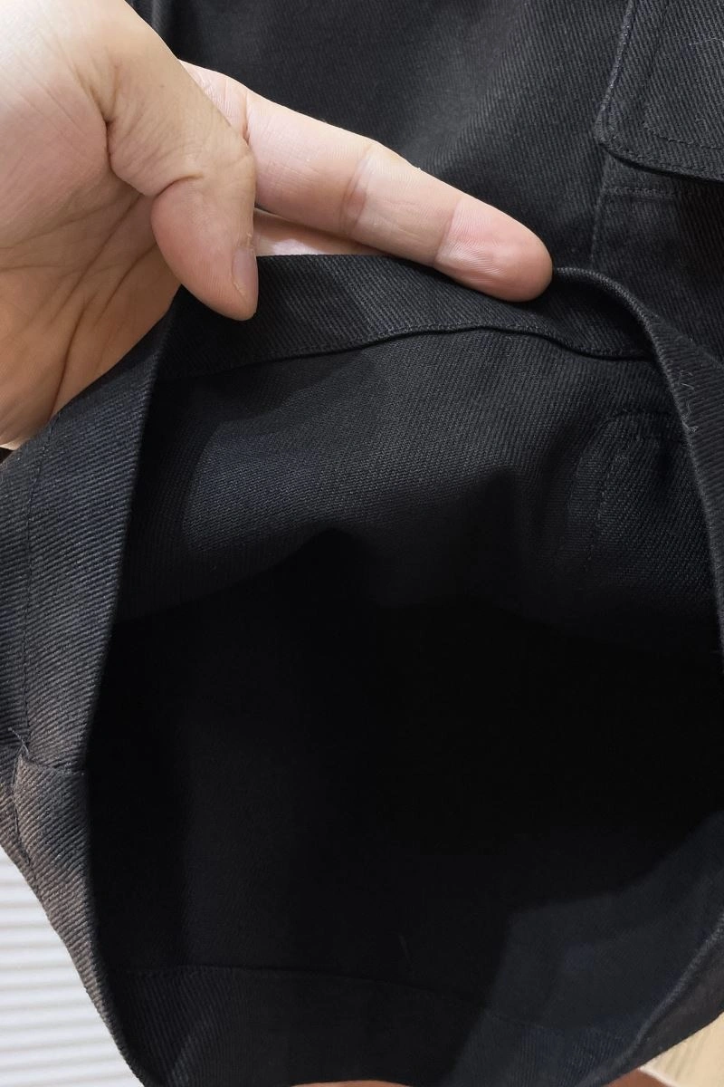 Factory-made Prada Short Pants