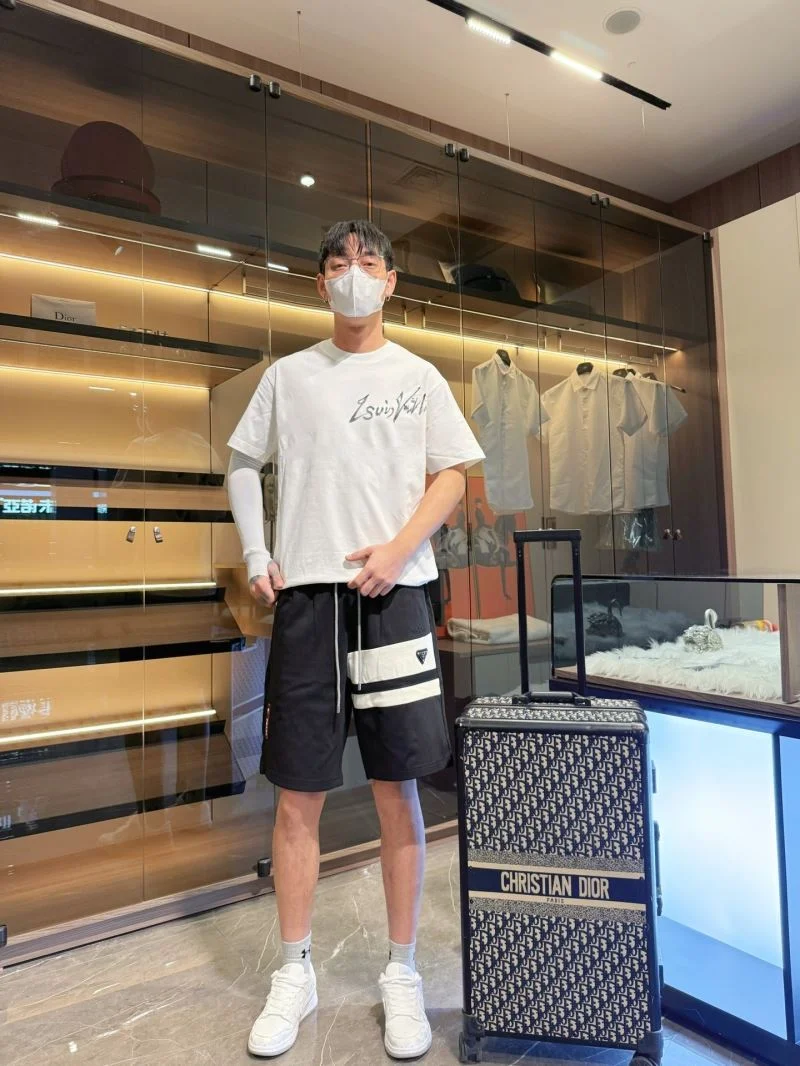 Value-priced Prada Short Pants