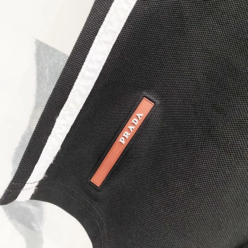 Accurate model Prada Short Pants