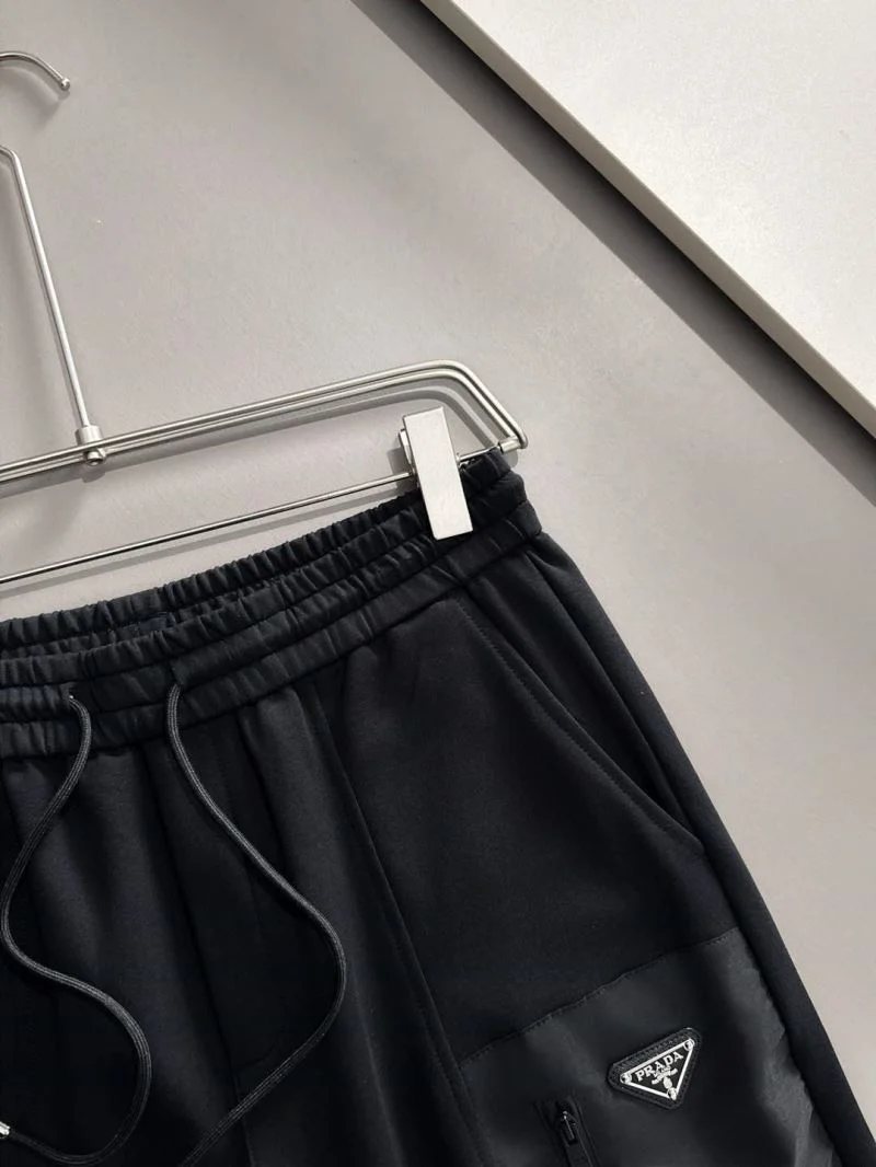 Top match Prada Short Pants