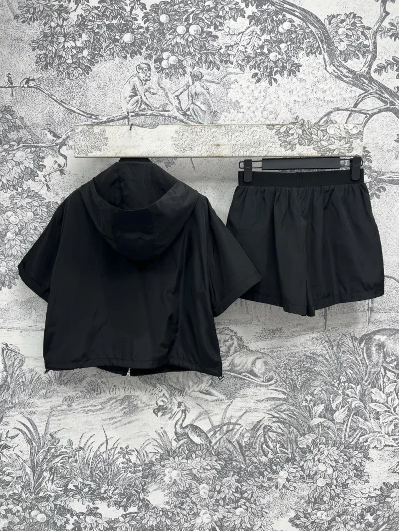 Top mirror Prada Short Suits