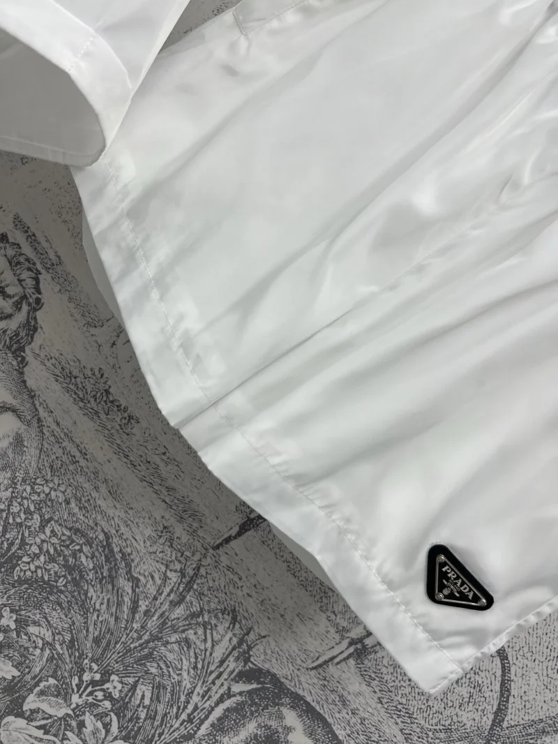 1:1 copy Prada Short Suits