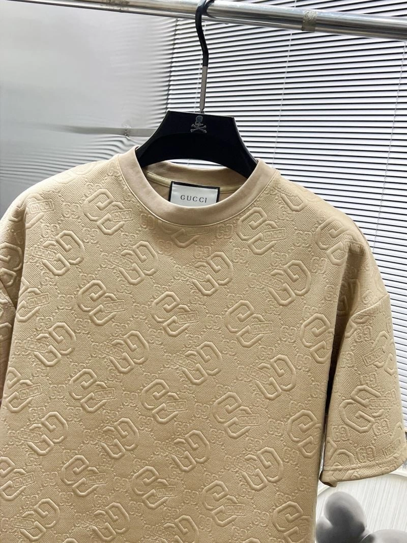 Official Prada Short Suits