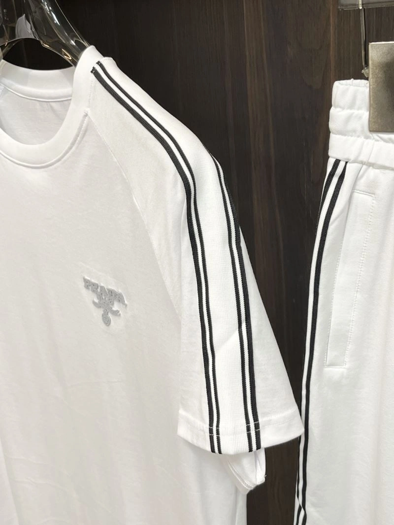Accurate model Prada Short Suits