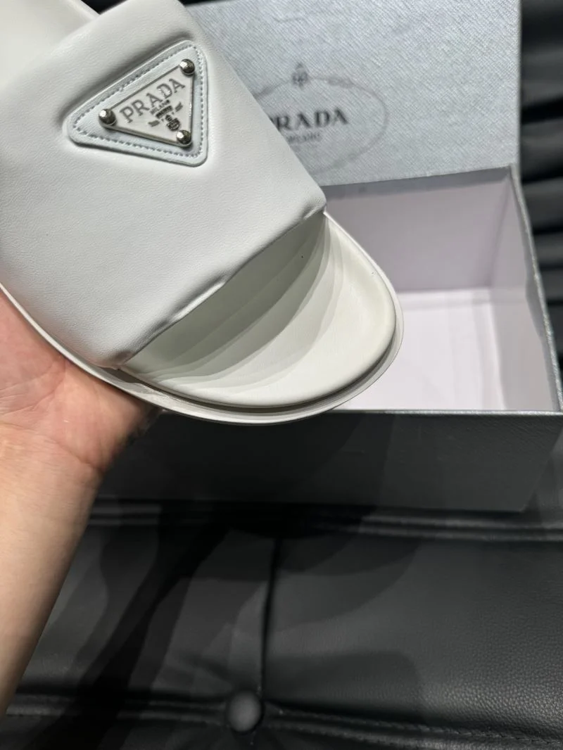 Bargain Prada Slippers