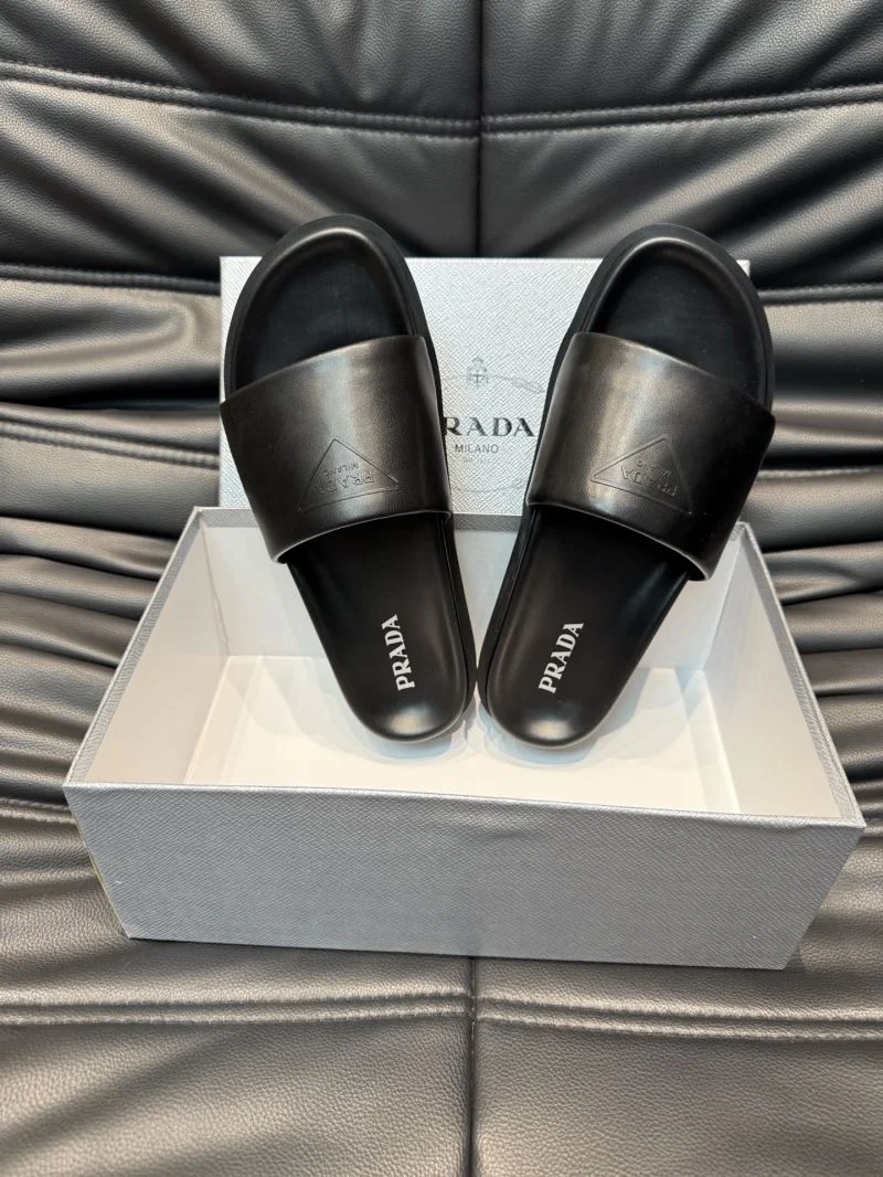 High accuracy Prada Slippers