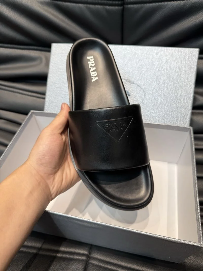 High accuracy Prada Slippers