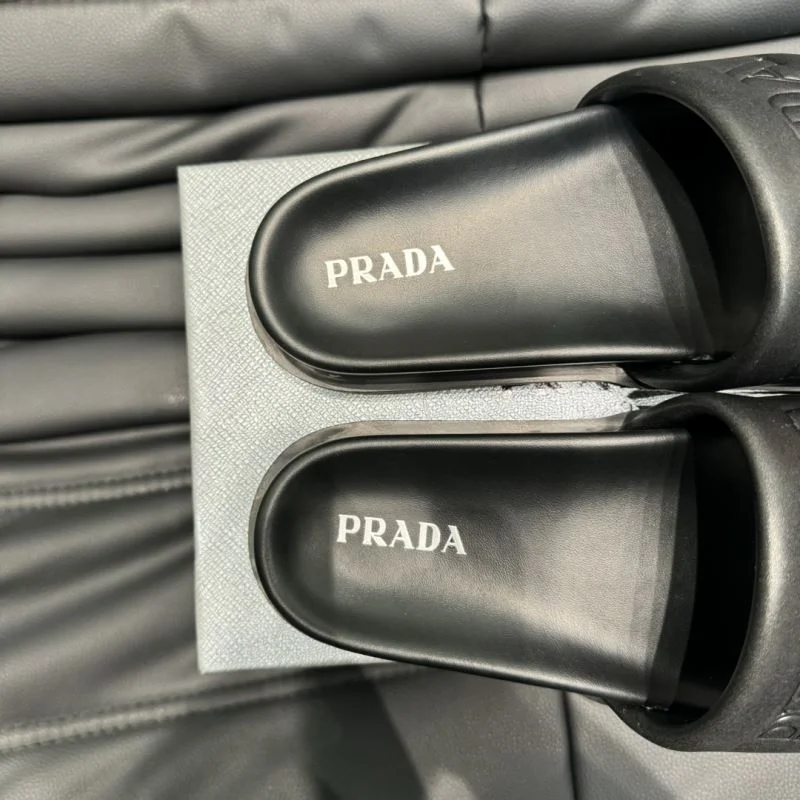1:1 copy Prada Slippers
