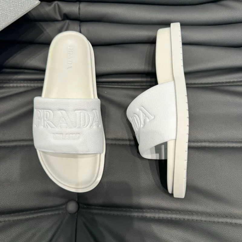 High accuracy Prada Slippers