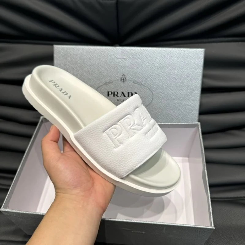 High accuracy Prada Slippers
