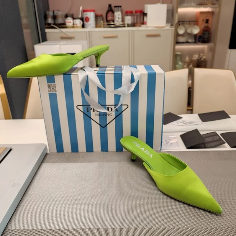 High accuracy Prada Slippers