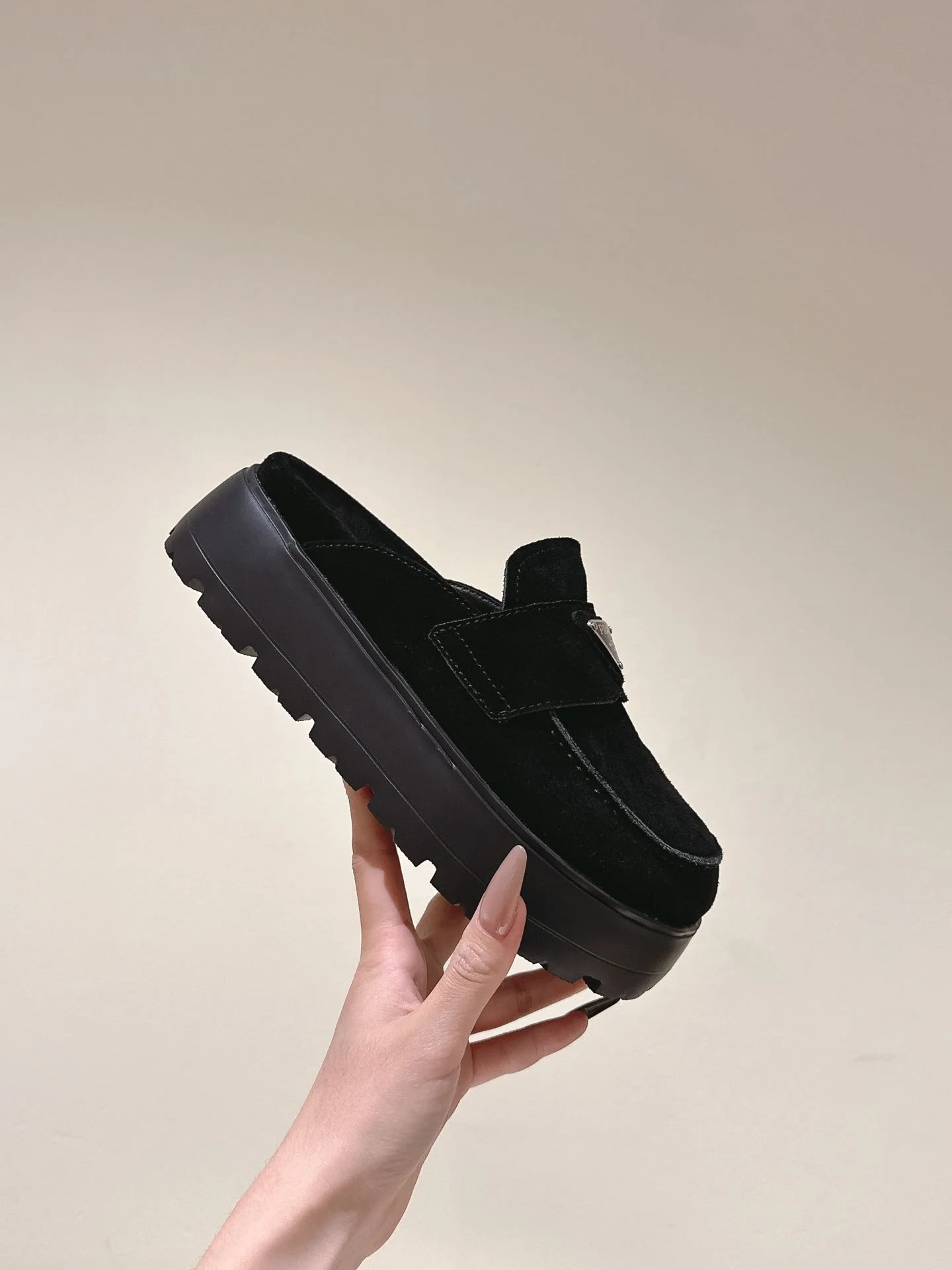 Mirror quality Prada Slippers