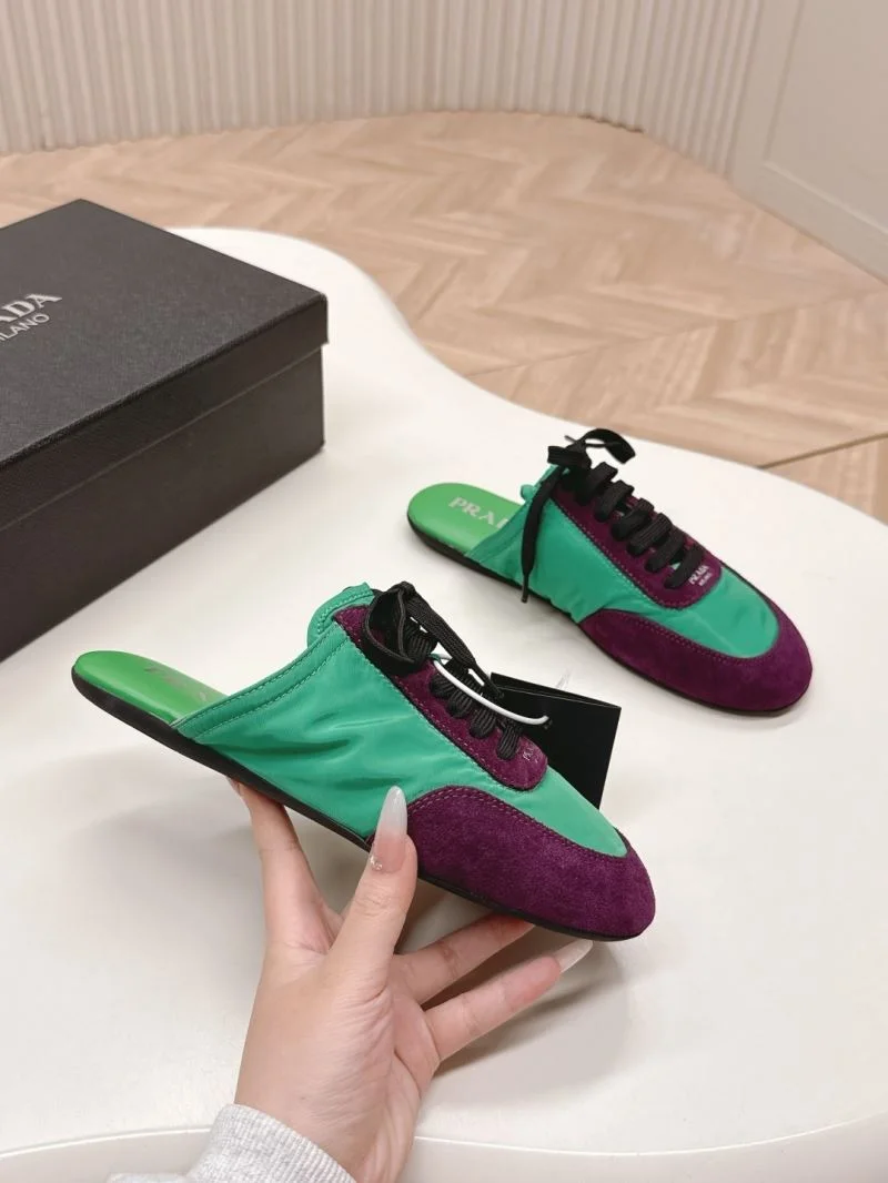 Low-cost Prada Slippers
