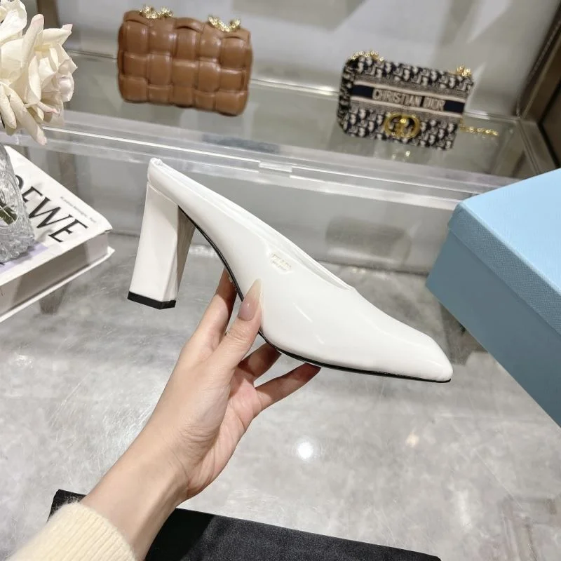 Factory-made Prada Slippers