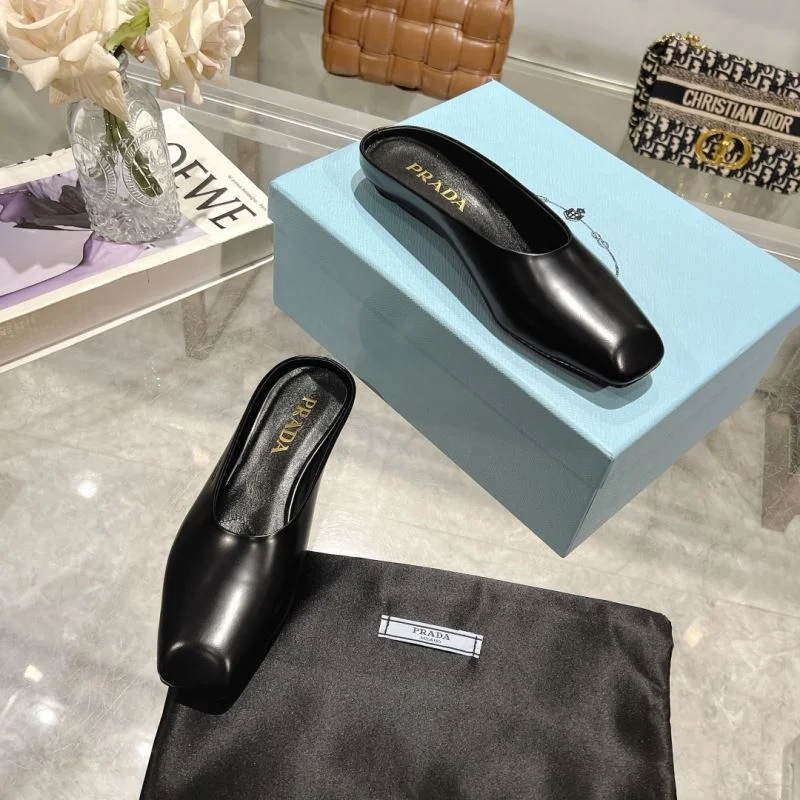 Exact replica Prada Slippers