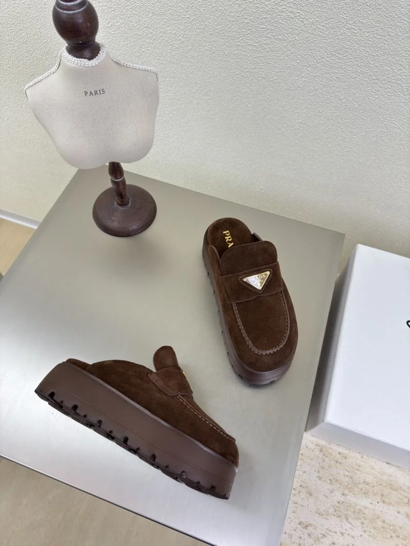 Top match Prada Slippers