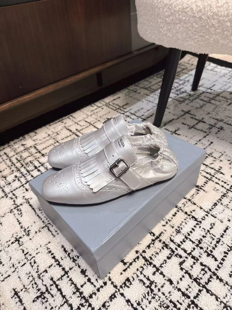 Precise copy Prada Slippers