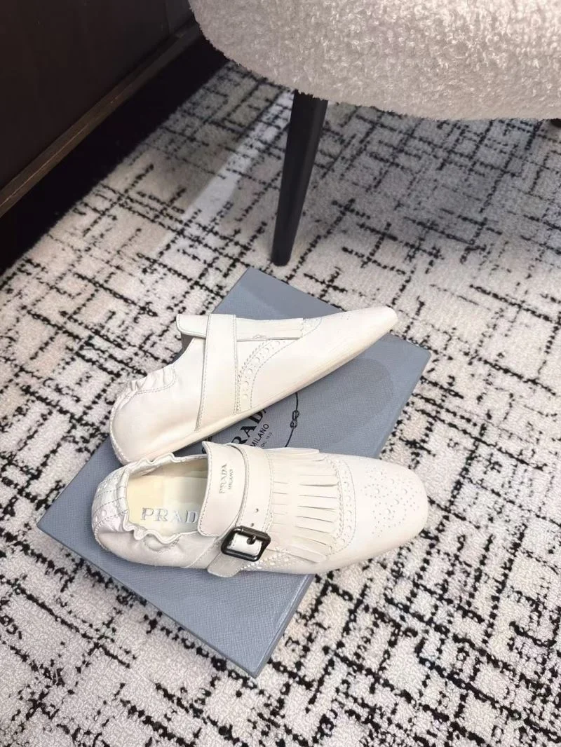Mirror quality Prada Slippers