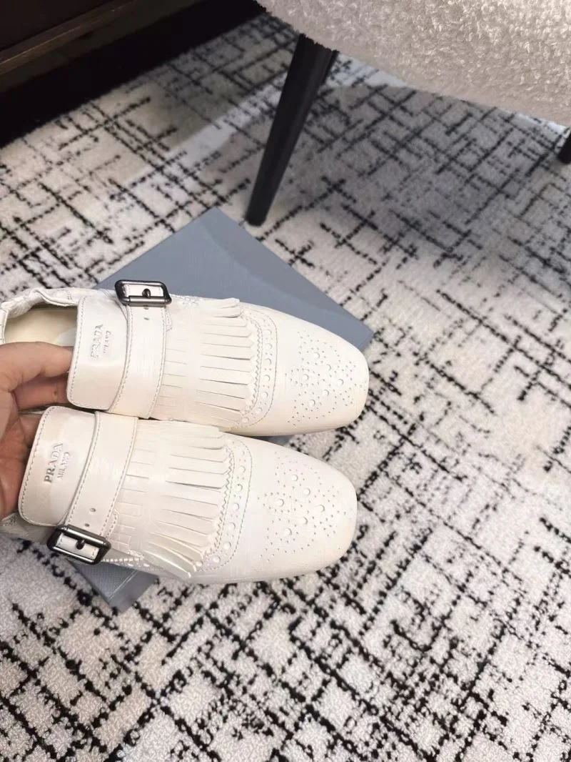 Mirror quality Prada Slippers