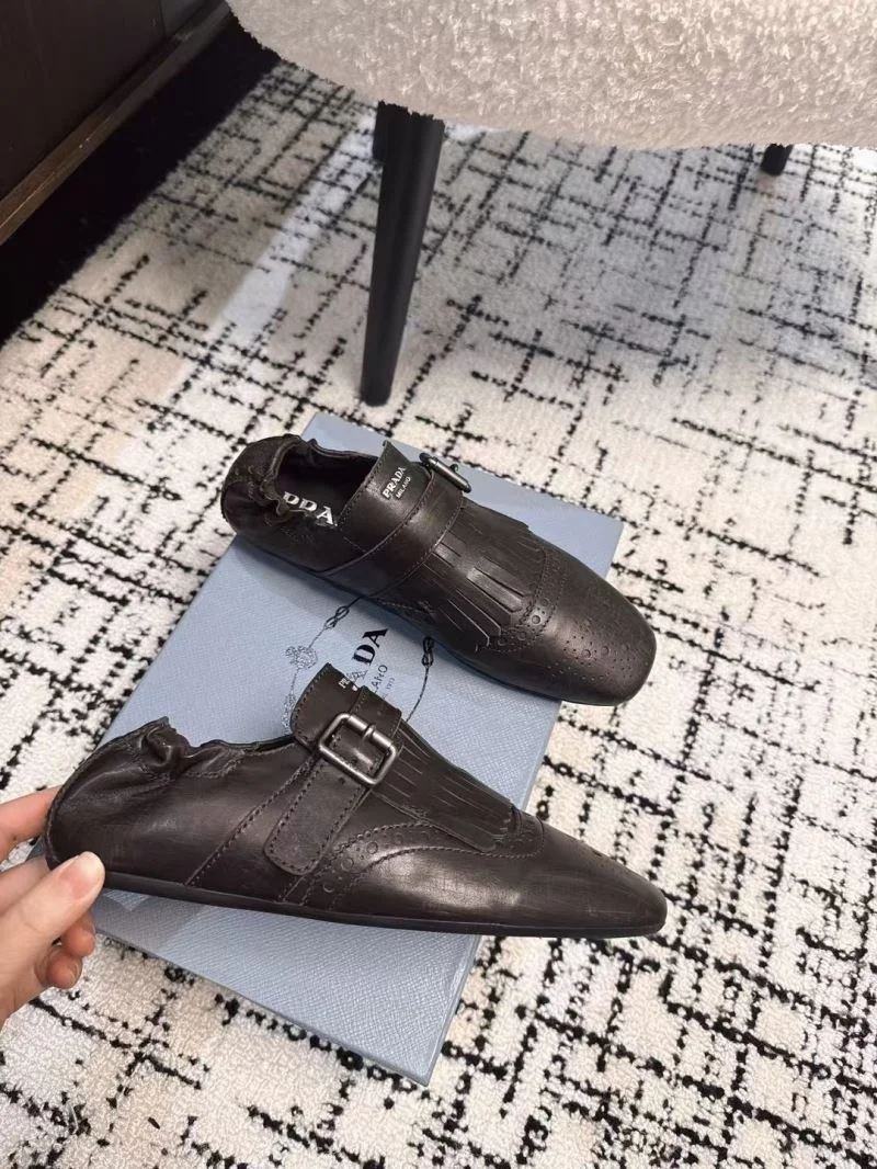 High fidelity Prada Slippers