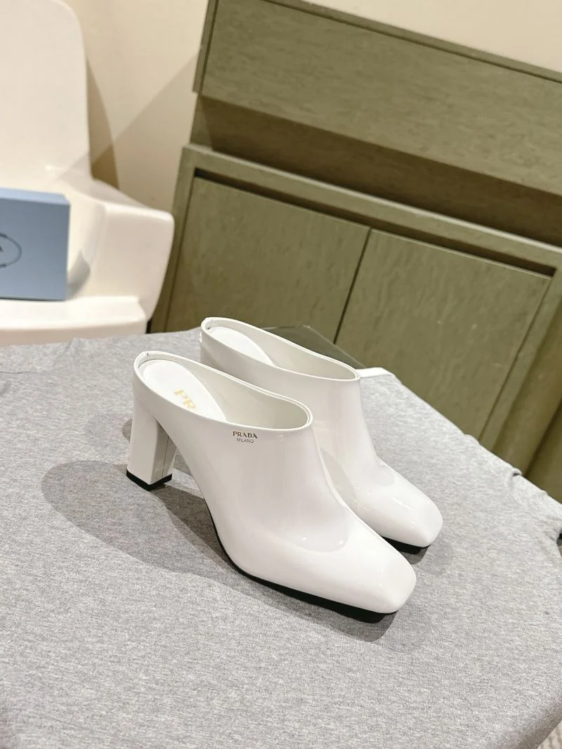 Factory-made Prada Slippers