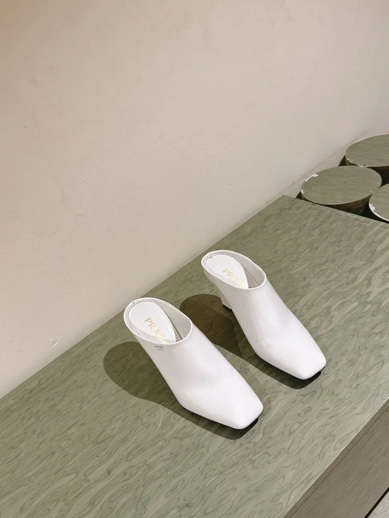 Factory-made Prada Slippers