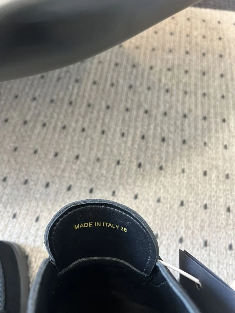 Top mirror Prada Slippers