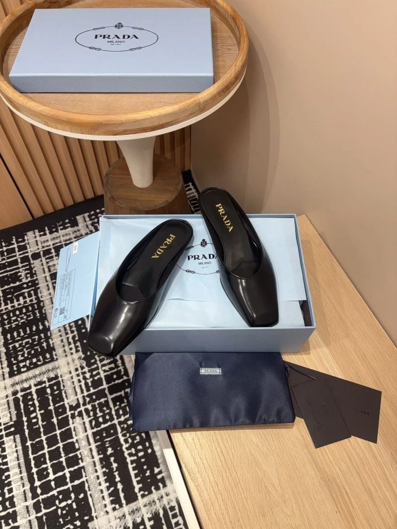 High accuracy Prada Slippers