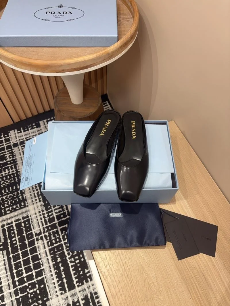 High accuracy Prada Slippers