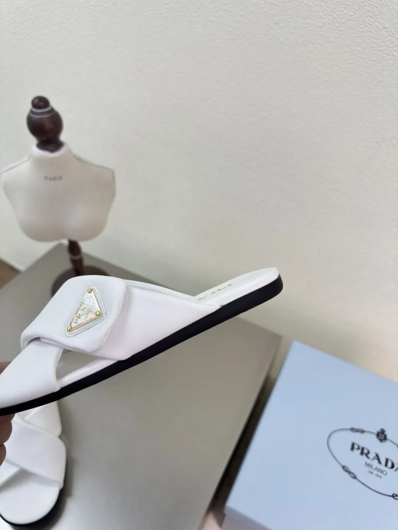 1:1 copy Prada Slippers