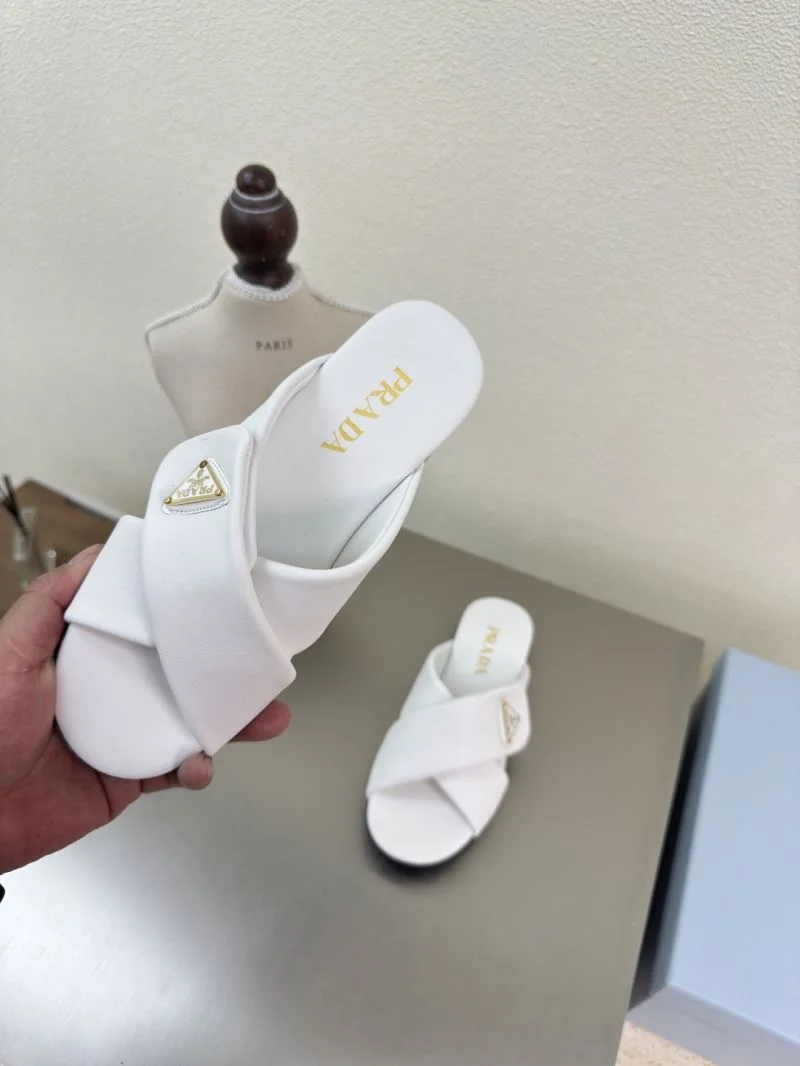 1:1 copy Prada Slippers