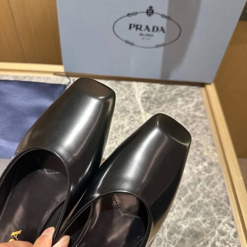 Brand-original Prada Slippers