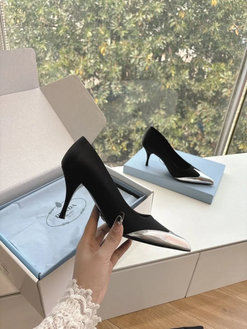 Factory-made Prada Slippers