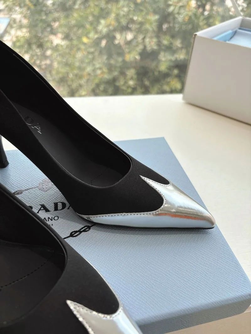 Factory-made Prada Slippers