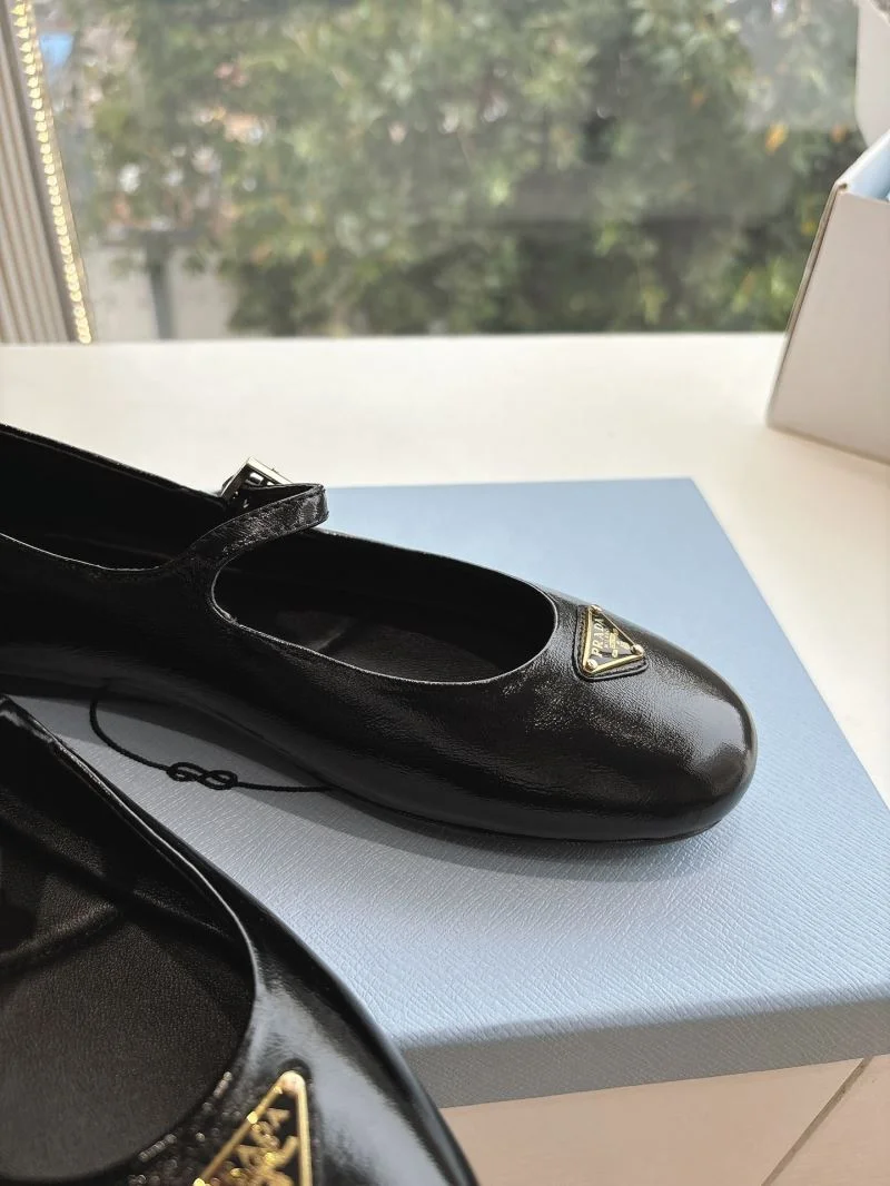Economical Prada Slippers