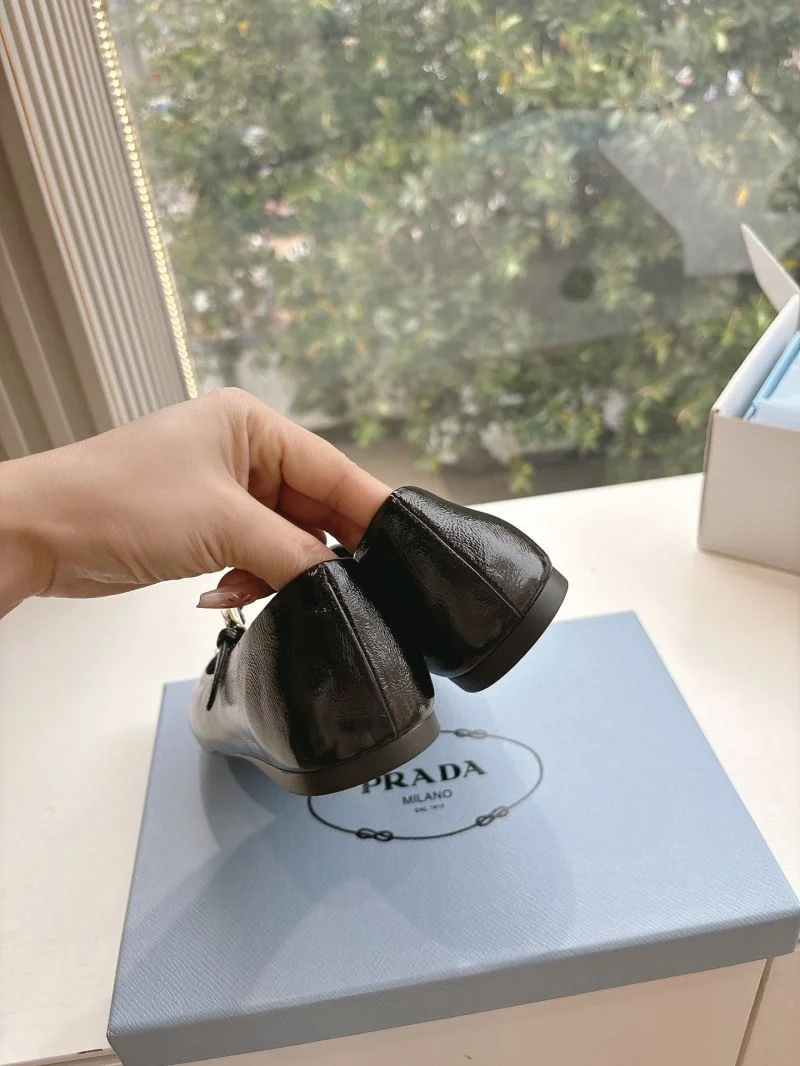 Economical Prada Slippers