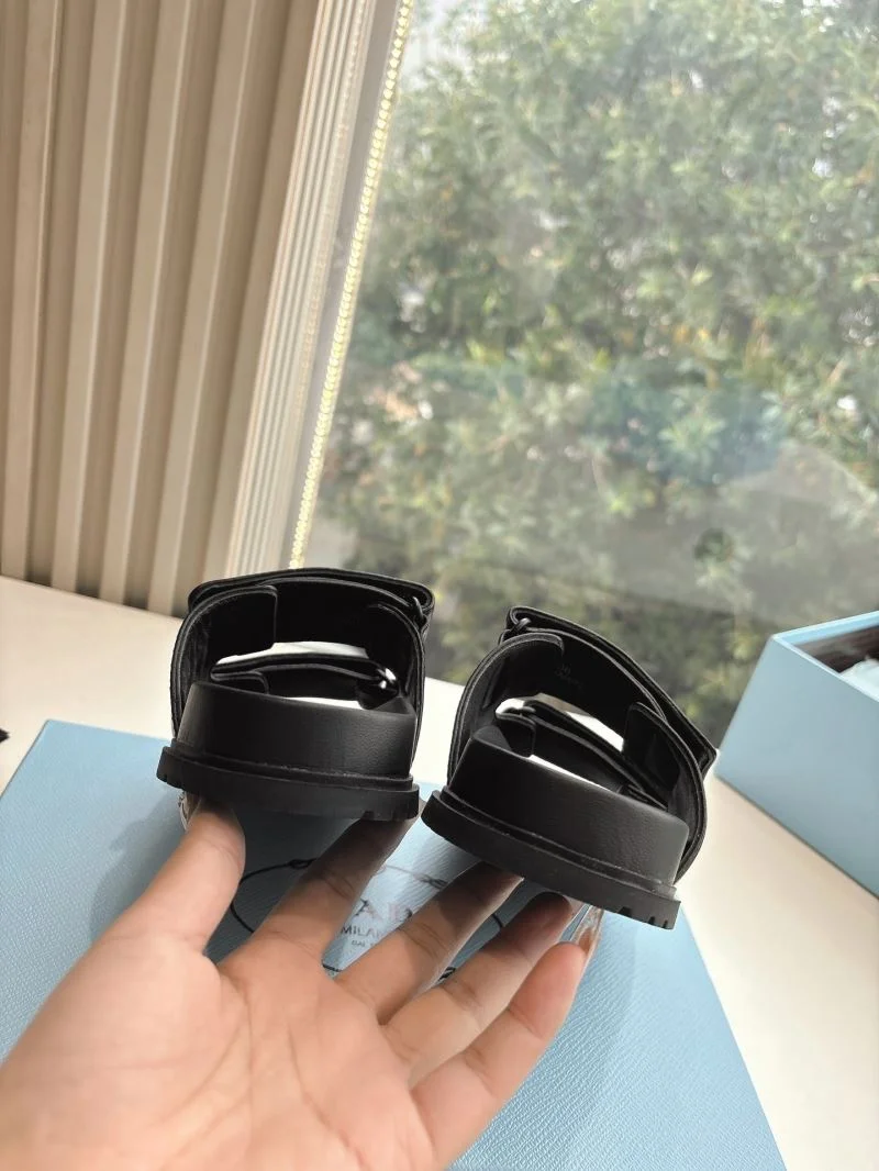 Factory-made Prada Slippers