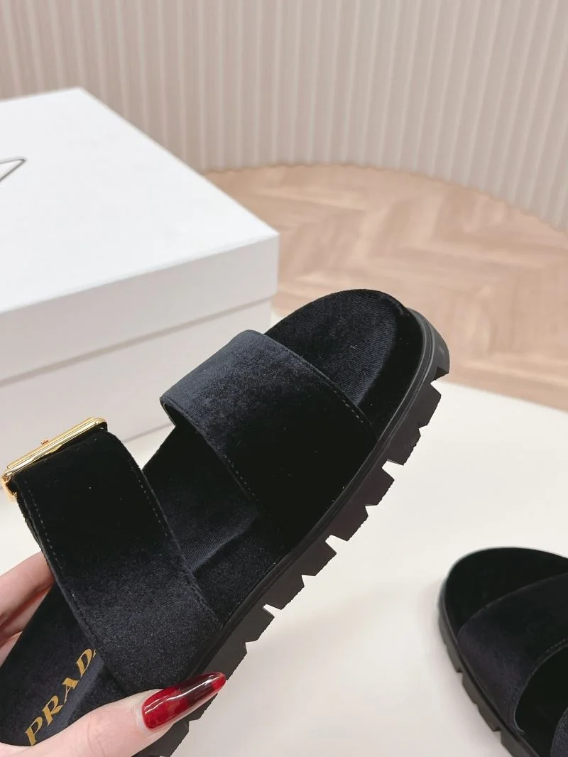 1:1 copy Prada Slippers
