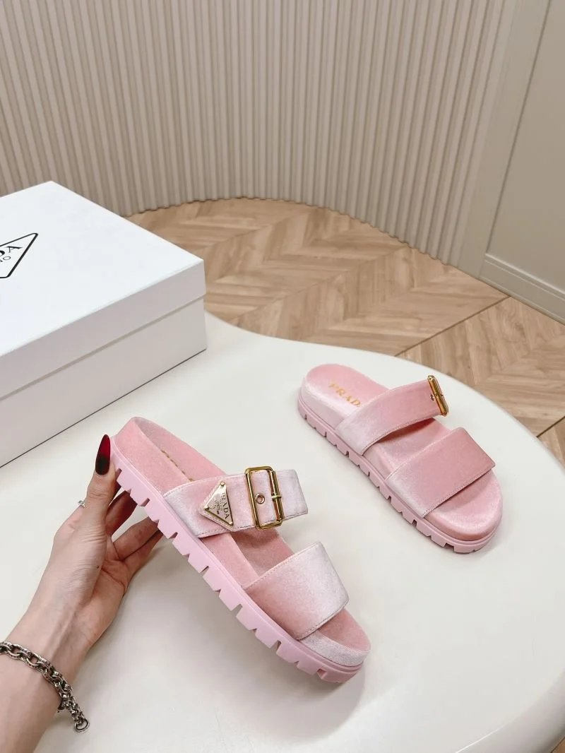 Exact replica Prada Slippers