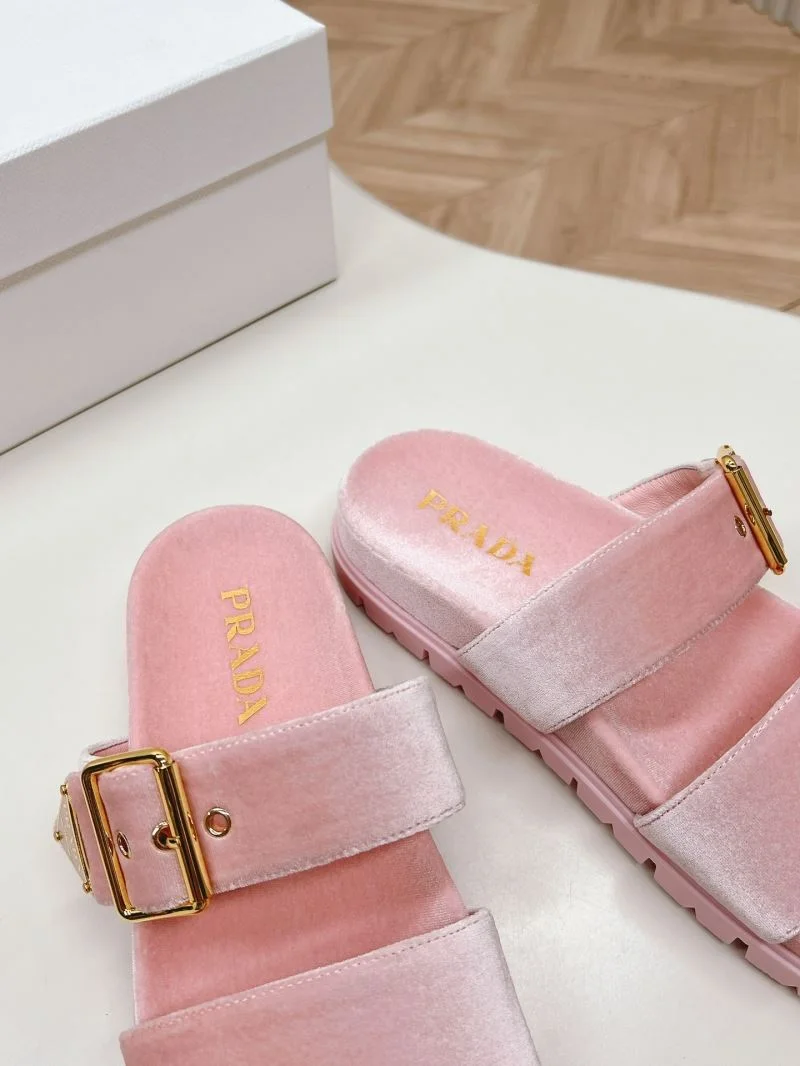 Exact replica Prada Slippers