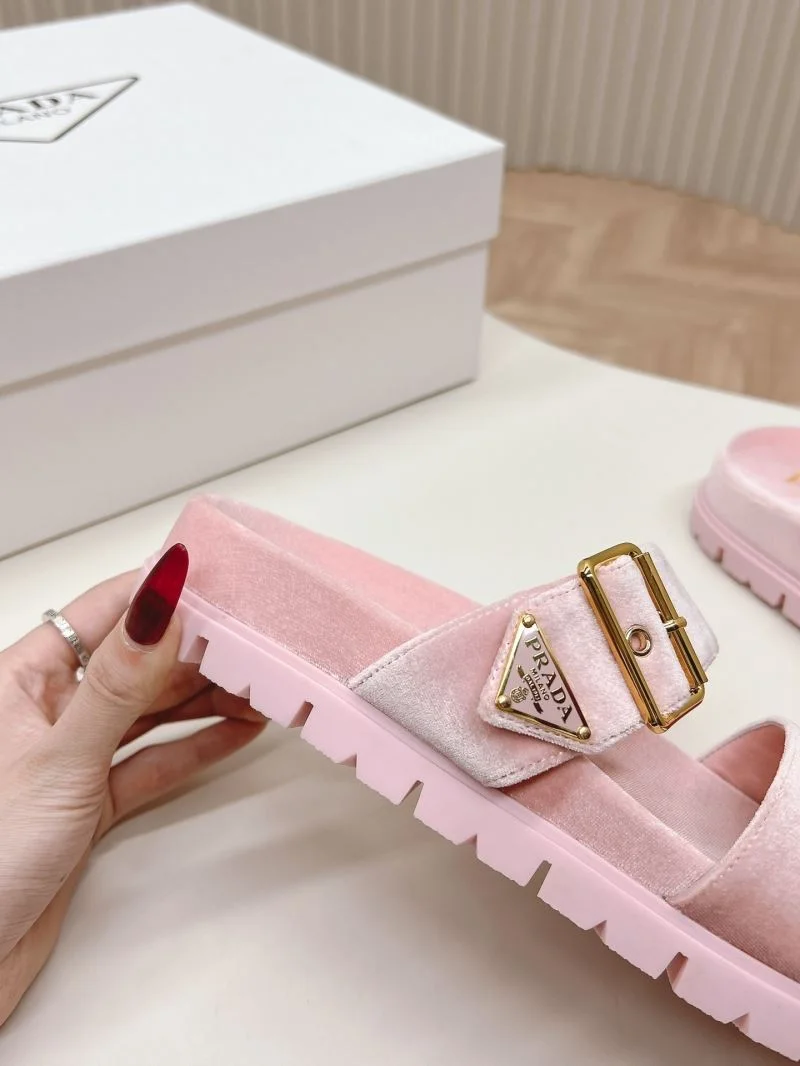 Exact replica Prada Slippers