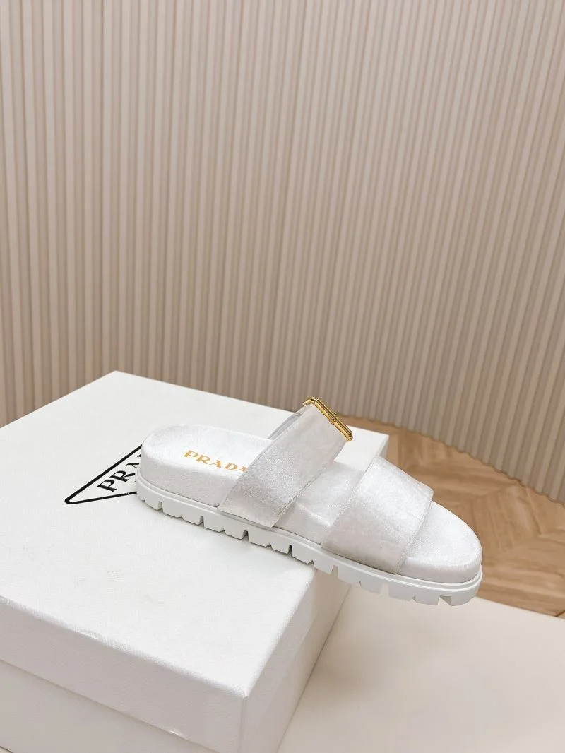 High accuracy Prada Slippers