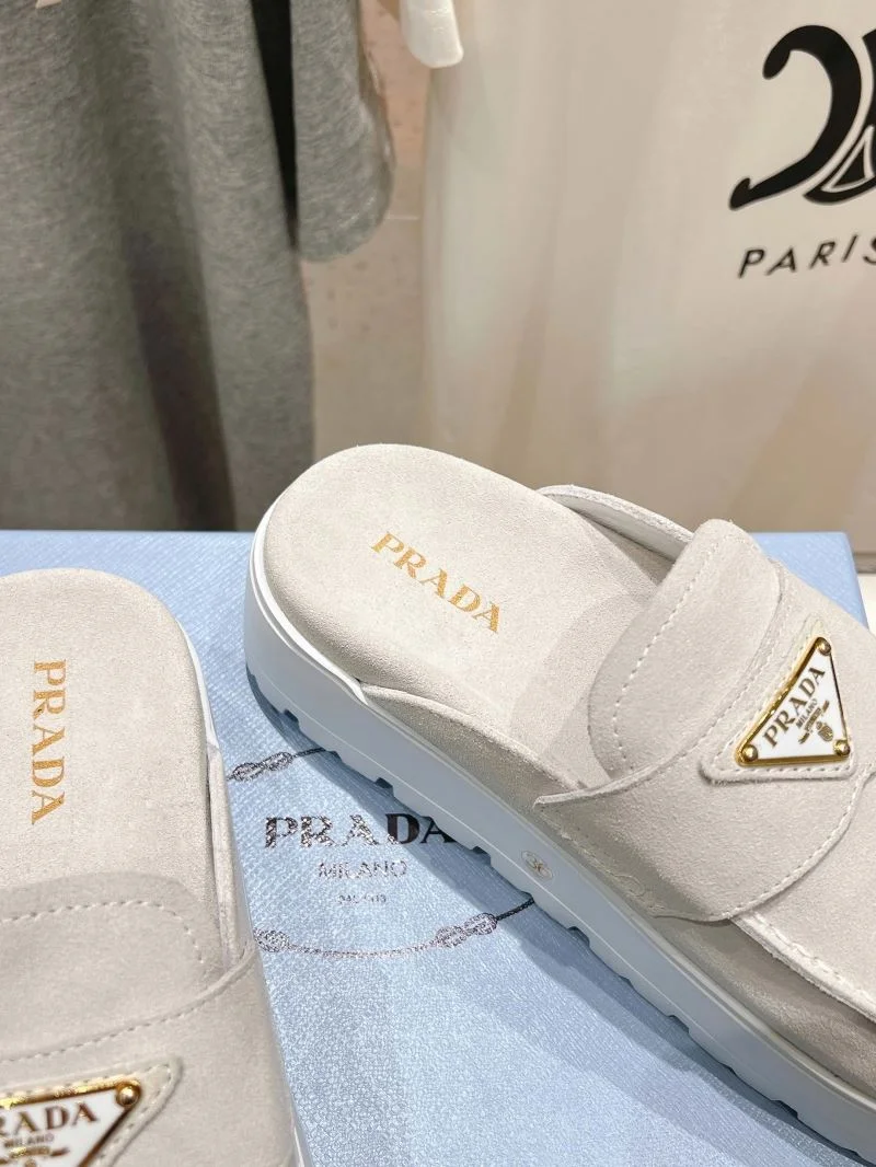 Top match Prada Slippers