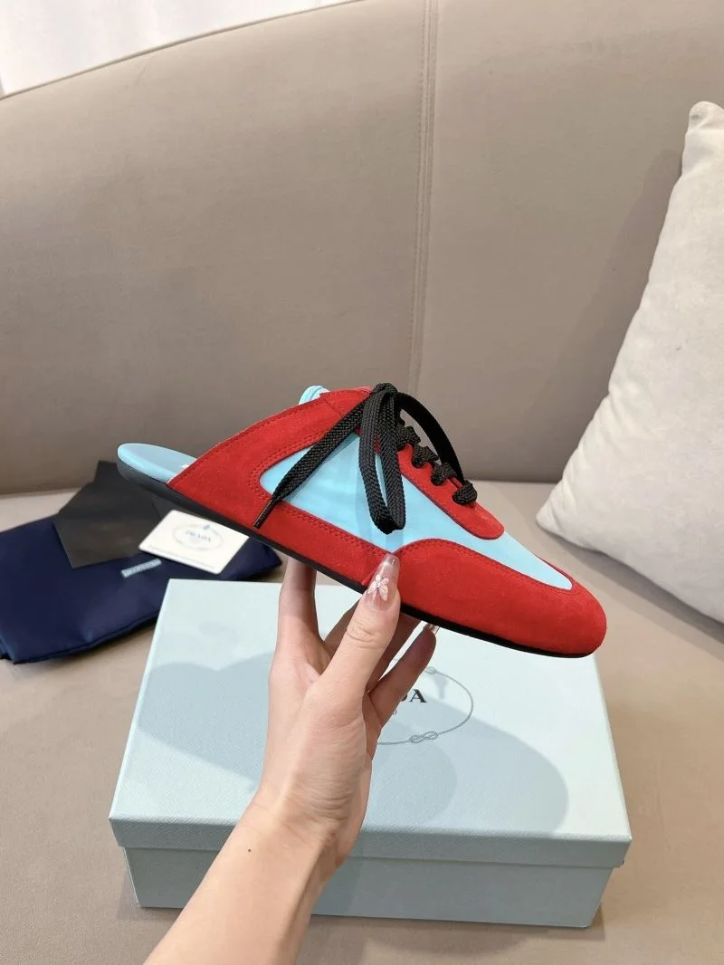 Low-cost Prada Slippers