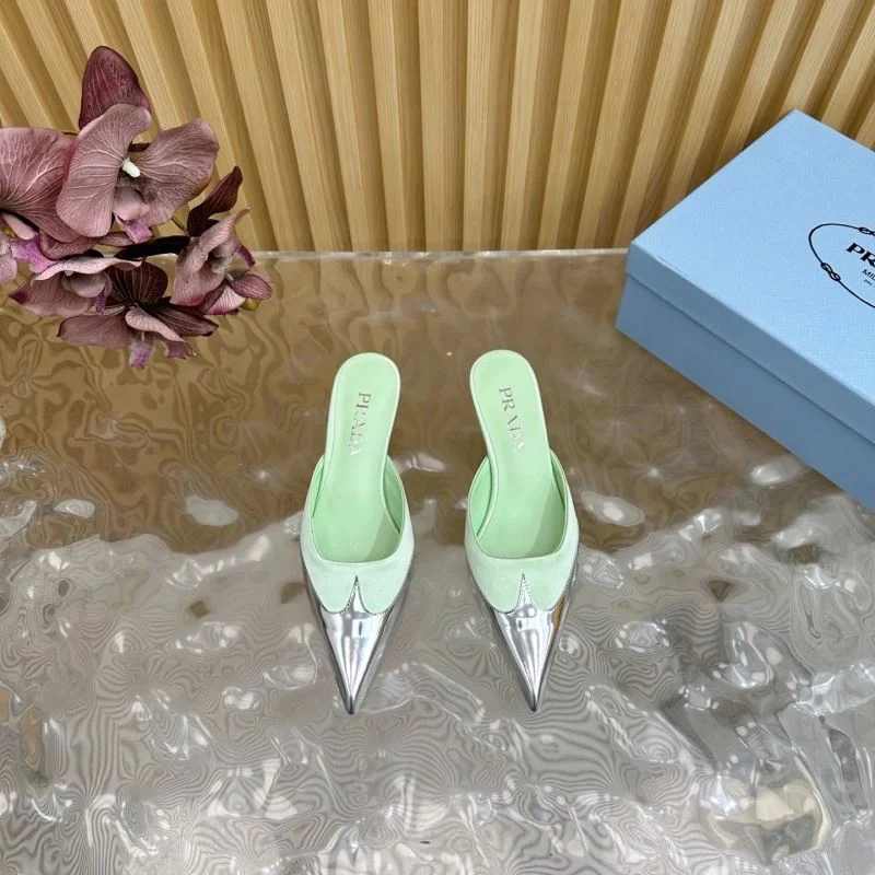 Top mirror Prada Slippers