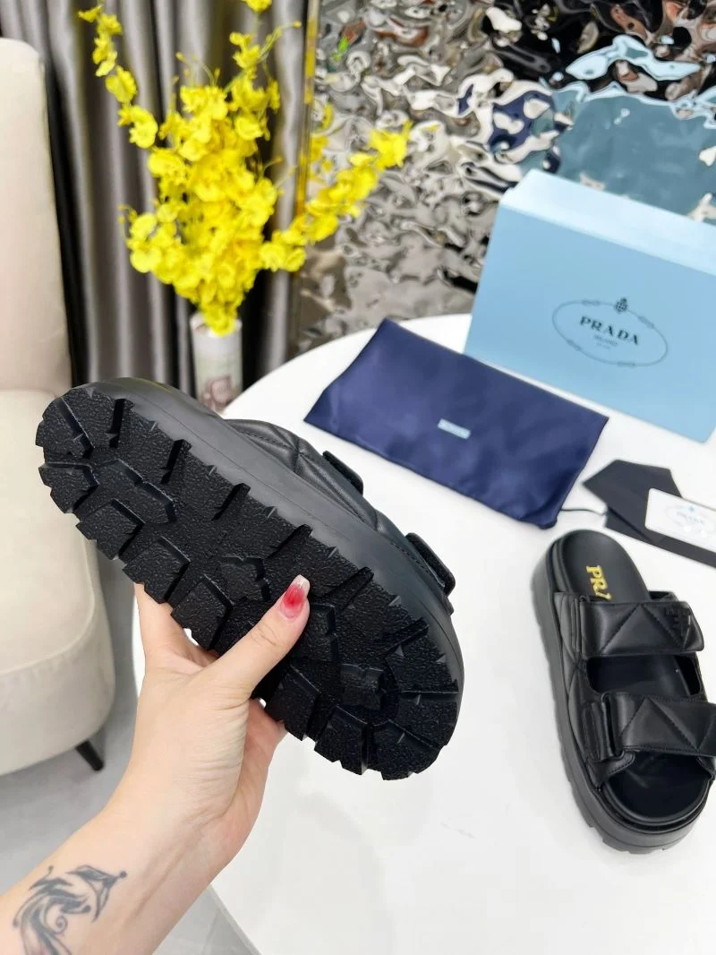 Top match Prada Slippers