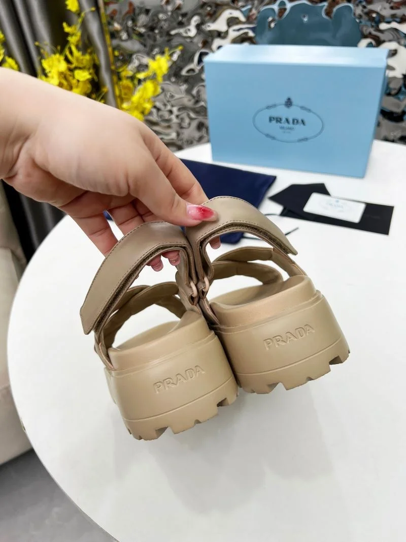 Factory-made Prada Slippers