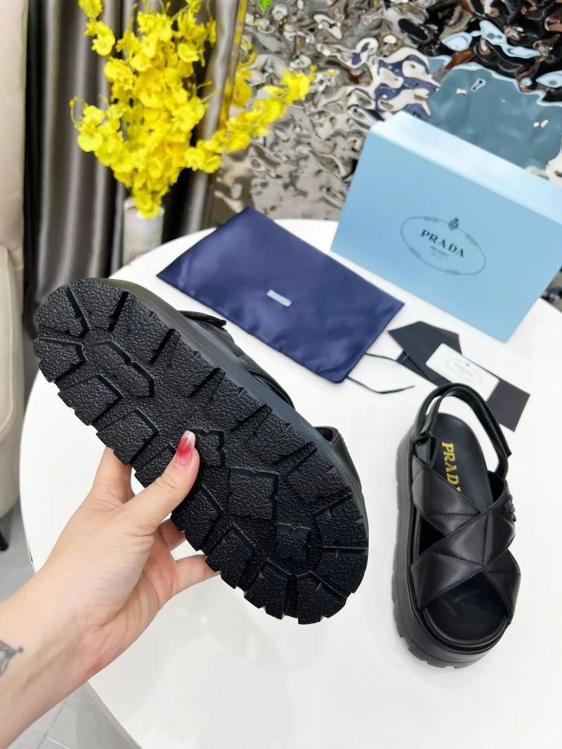 Top mirror Prada Slippers