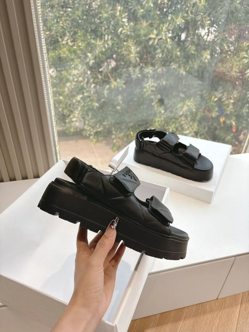 Top mirror Prada Slippers