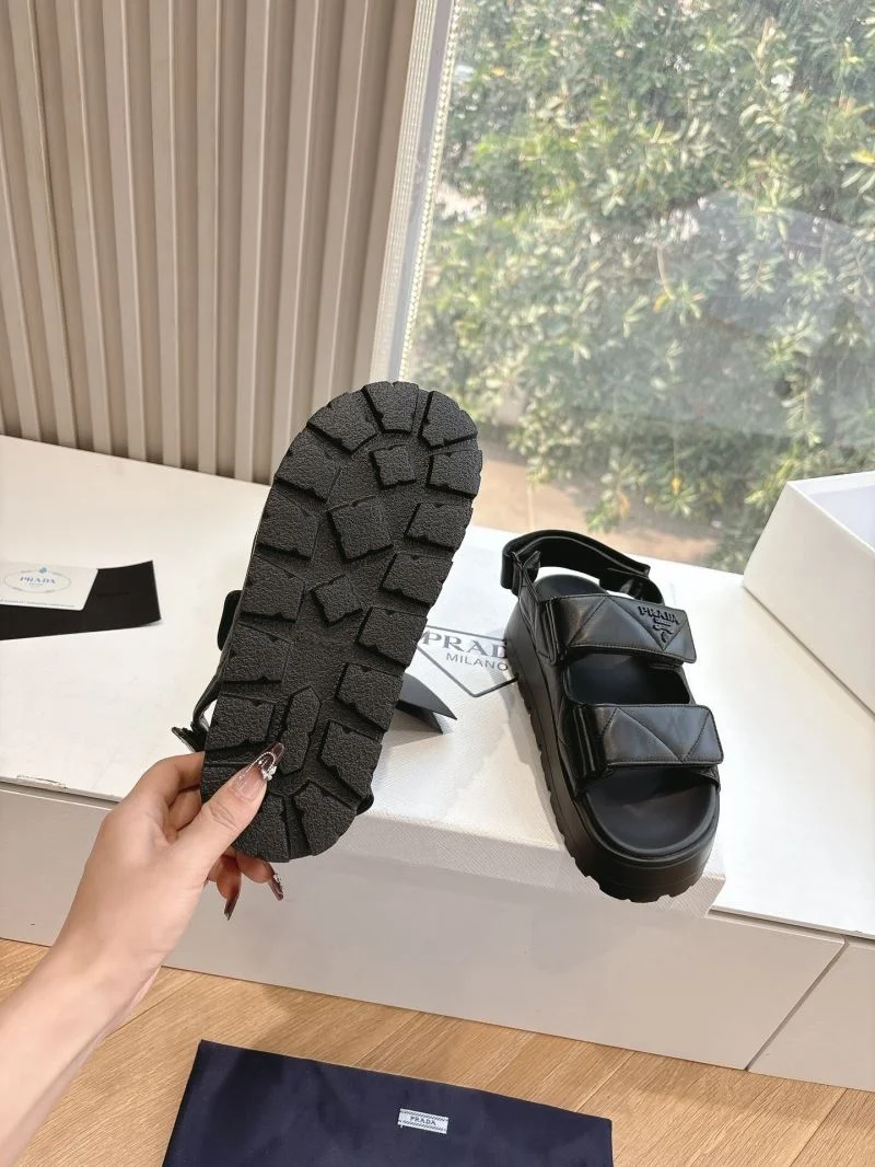 Top mirror Prada Slippers
